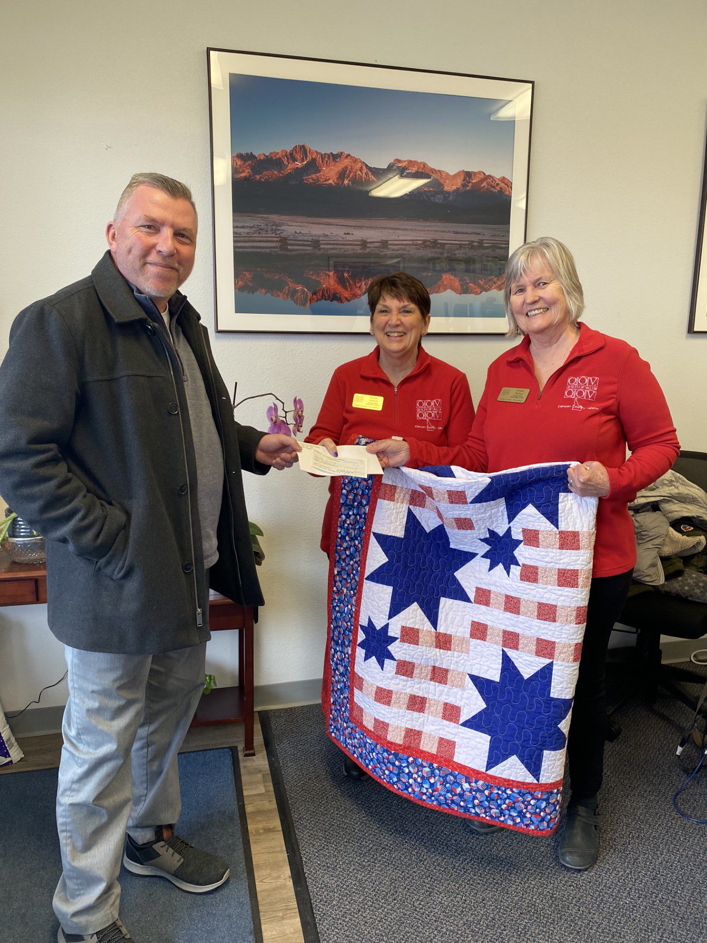 United Foundation and the Nampa Branch Supports Quilts of Valor ...